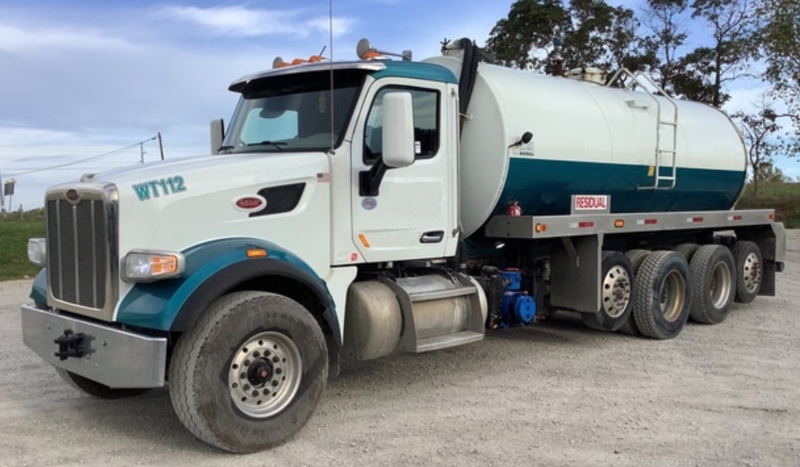 PETERBILT 4 AXLE TANK TRUCK